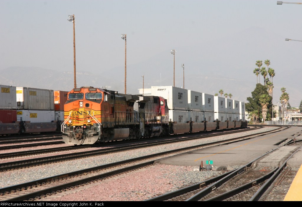 BNSF 5098